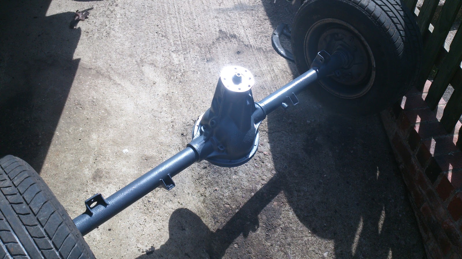 Ford Capri mk3 2.0 Restoration: The rear axle is stripped down and ...